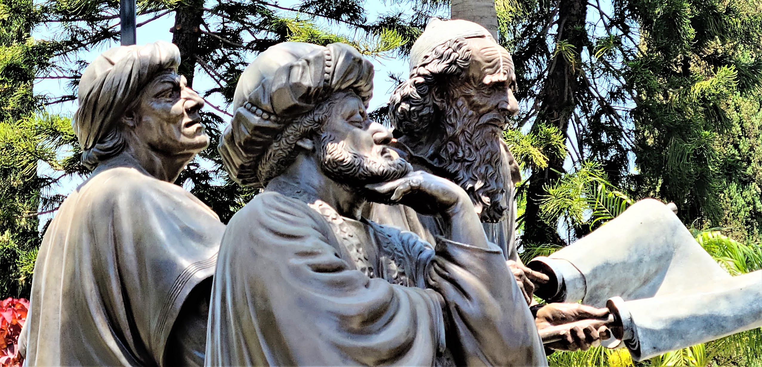 mexpatriate — in the key of steve: strolling through the crystal