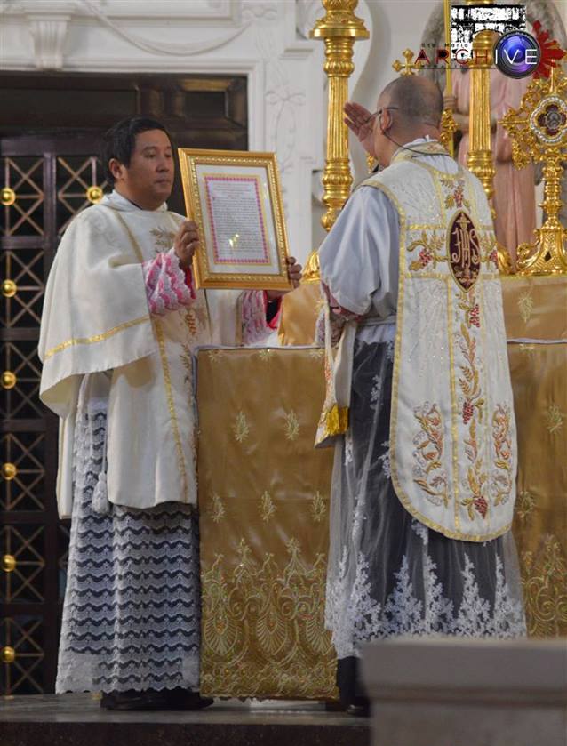 New Liturgical Movement: Solemn Mass in the Philippines for a Priestly ...