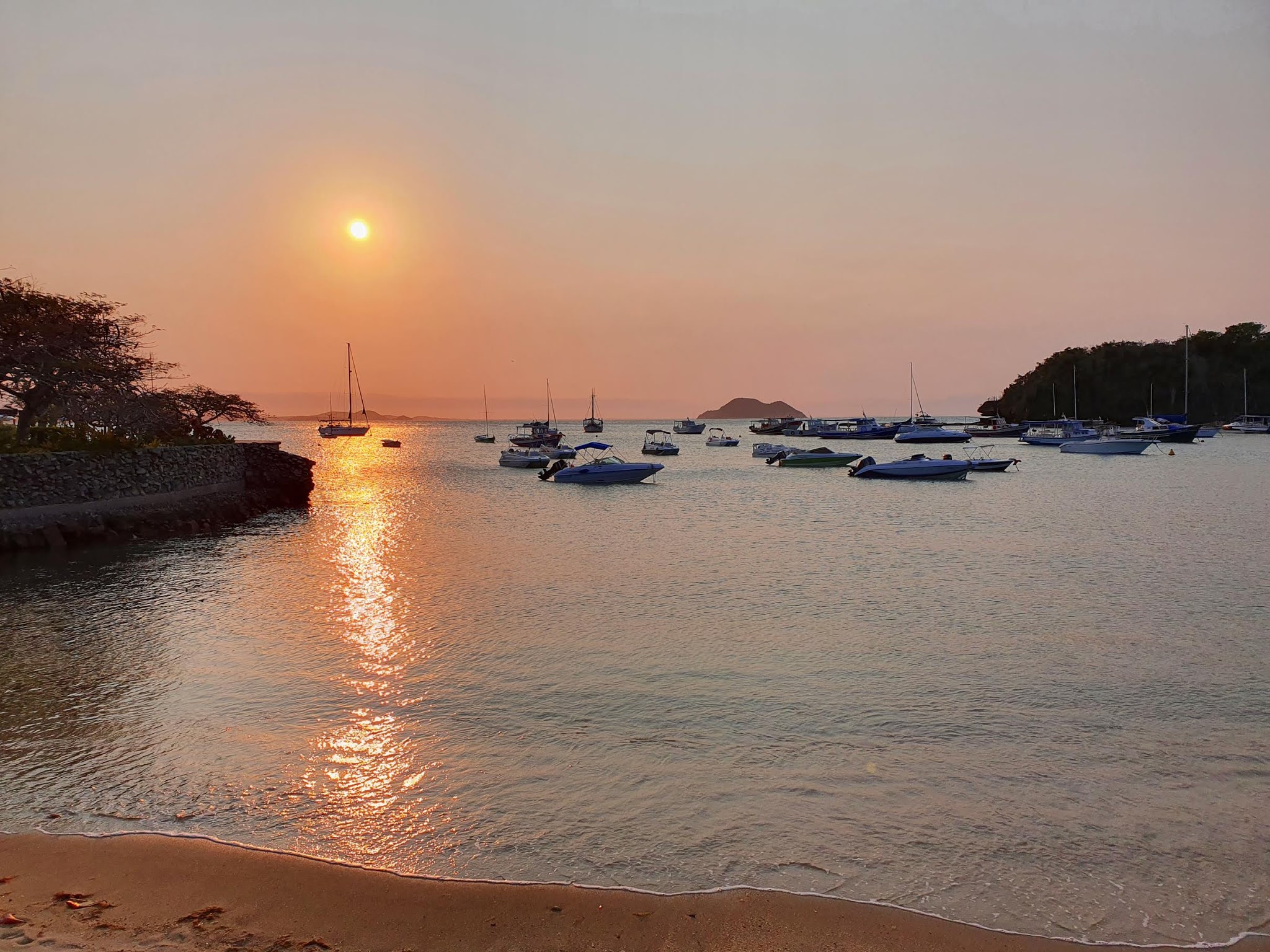 Onde ver o Pôr do Sol, em Búzios | Apaixonados por Viagens | Roteiros e ...