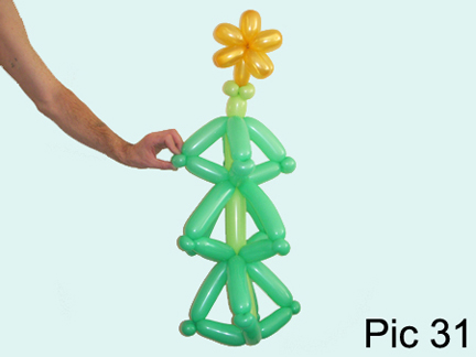 CLASSICAL: How to make balloon Christmas tree