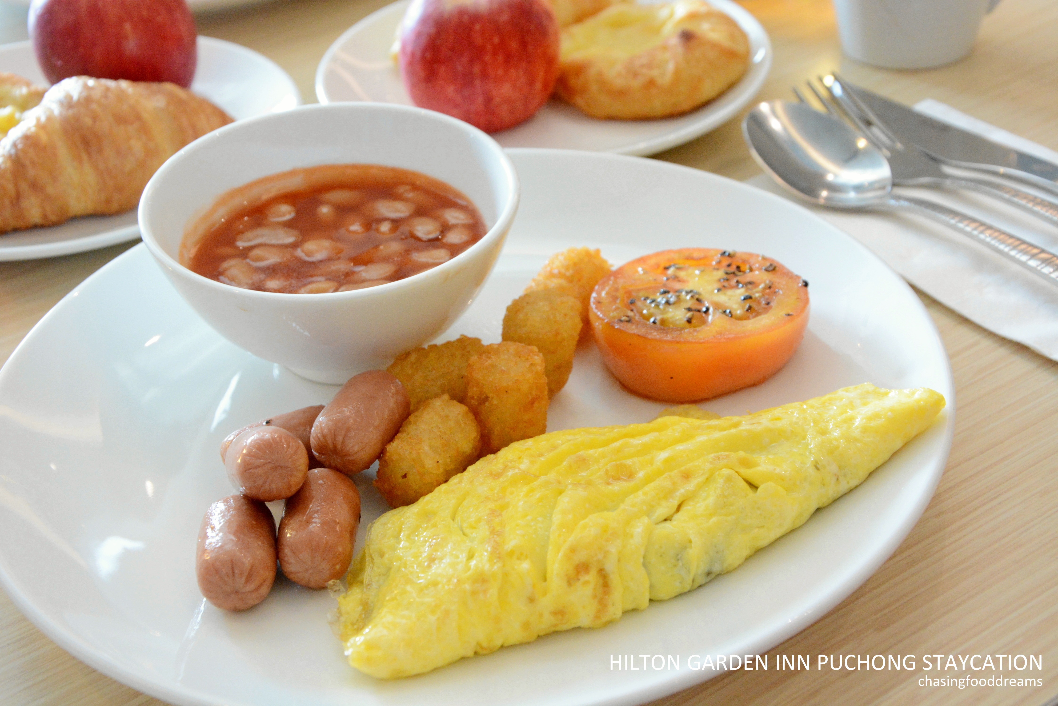 CHASING FOOD DREAMS: Hilton Garden Inn Puchong
