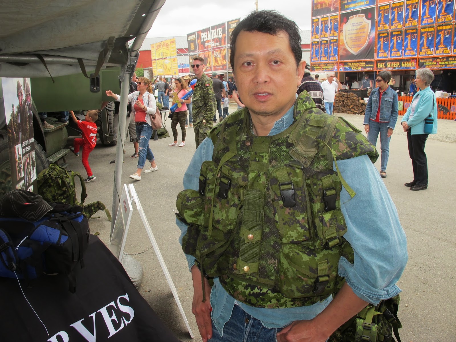 jlopezmb: Trying Out the Full Canadian Army Gear