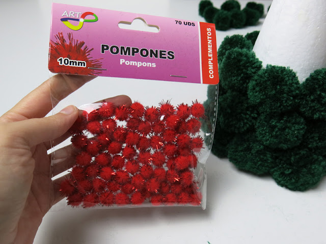 Espacio Crochet: Árbol Navidad con pompones