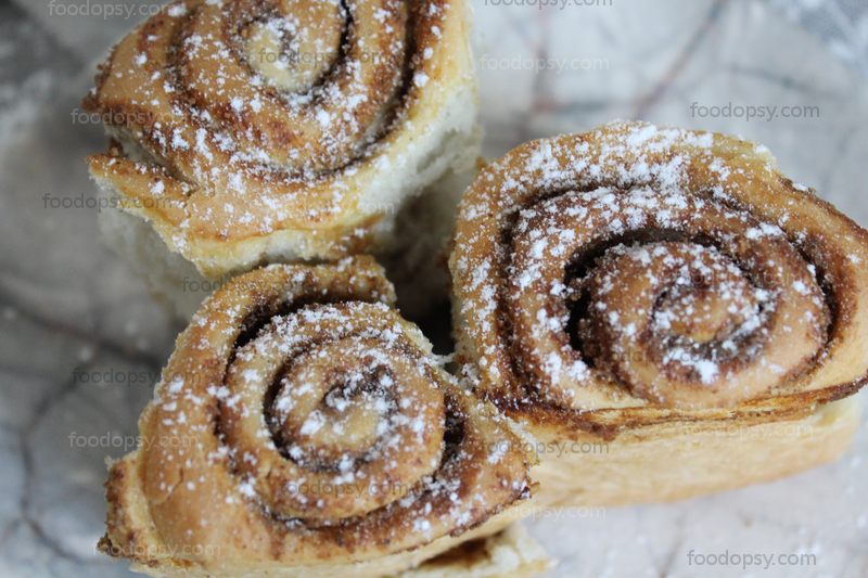 Poppy Butter Rolls (VEGAN)
