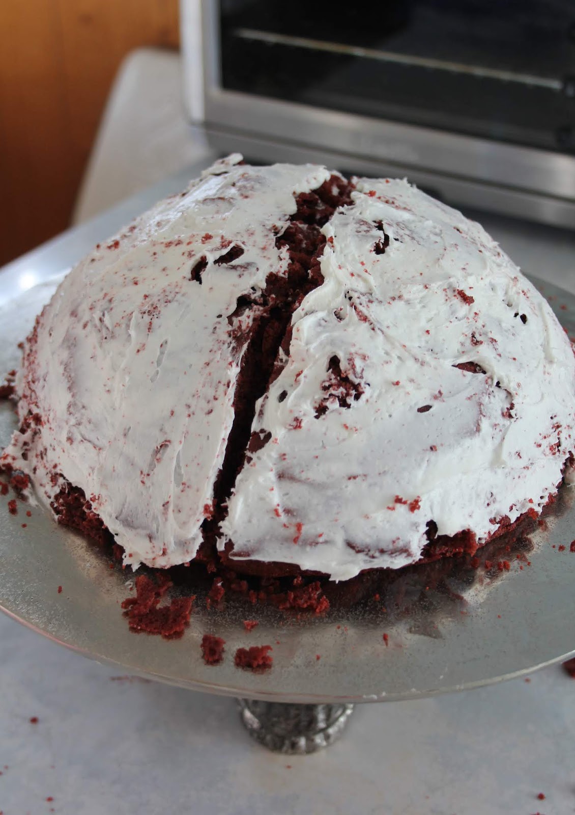 Jo and Sue: Red Velvet Brain Cake