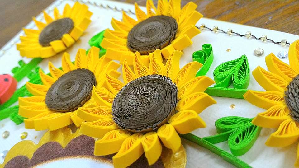 AZLINA ABDUL: Quilled sunflower birthday pop up card