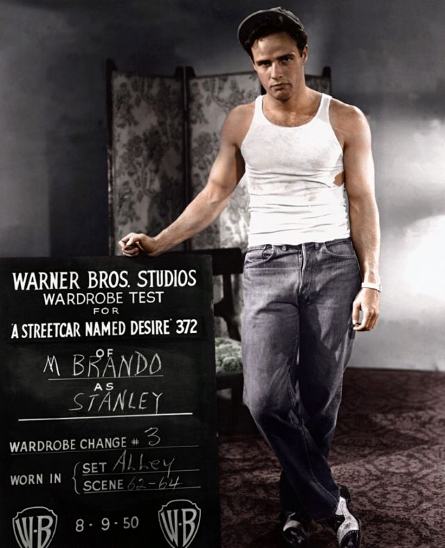 42 Color Photographs of a Young Marlon Brando From the 1940s and 1950s ...