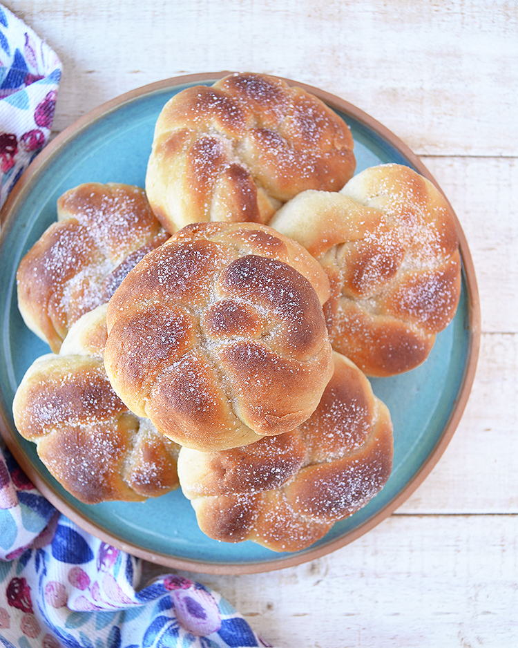 Bollitos de pan azucarados / Recetas dulces, fáciles y ricas! / Tres ...