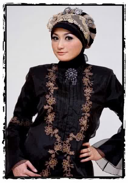 one day with mycelebrity: PHOTO GALLERY DEBBY AYU