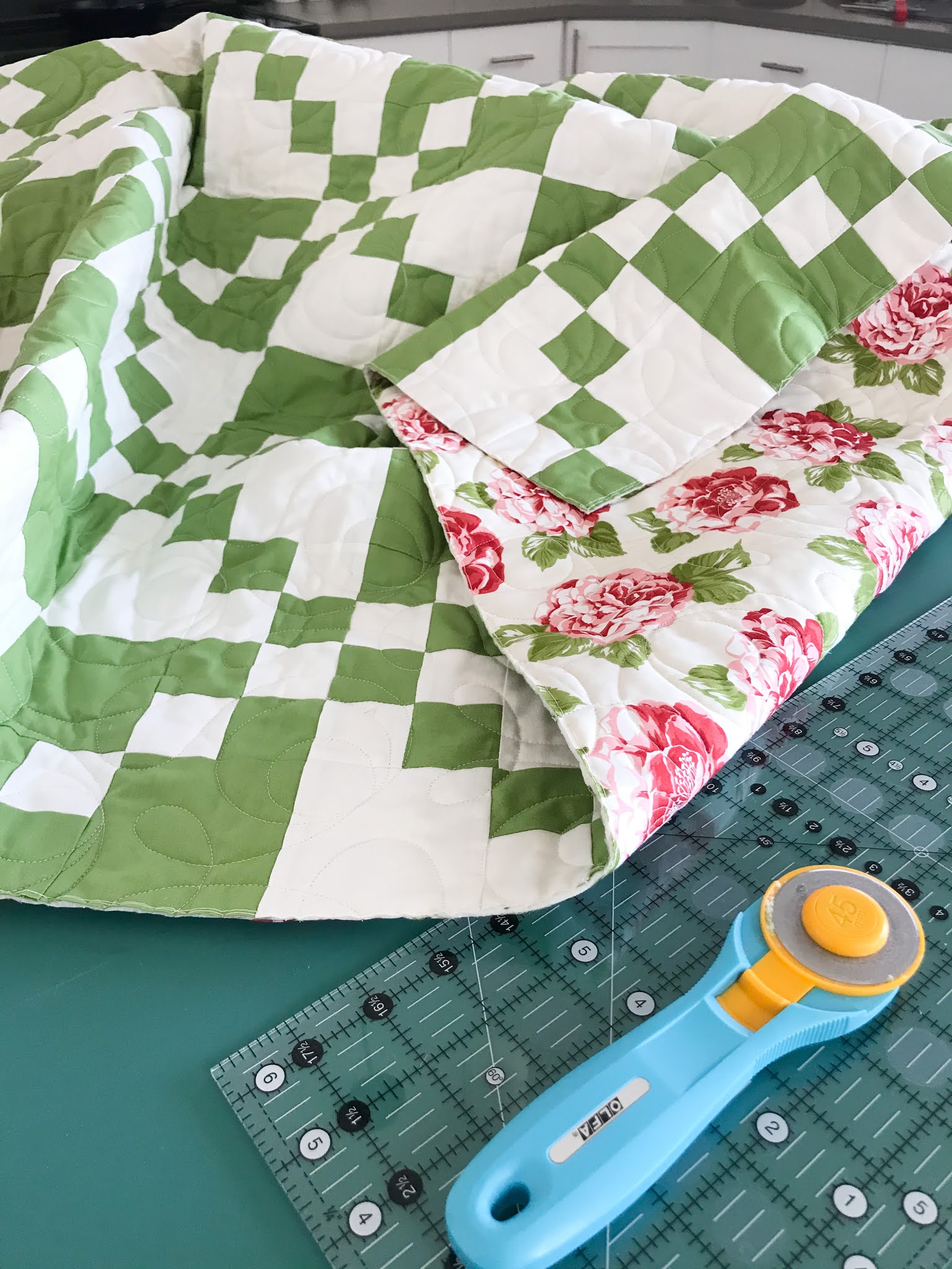 Kairle Oaks - Virgin River Quilt Co.: Double Dip : Double Four-patch Quilt