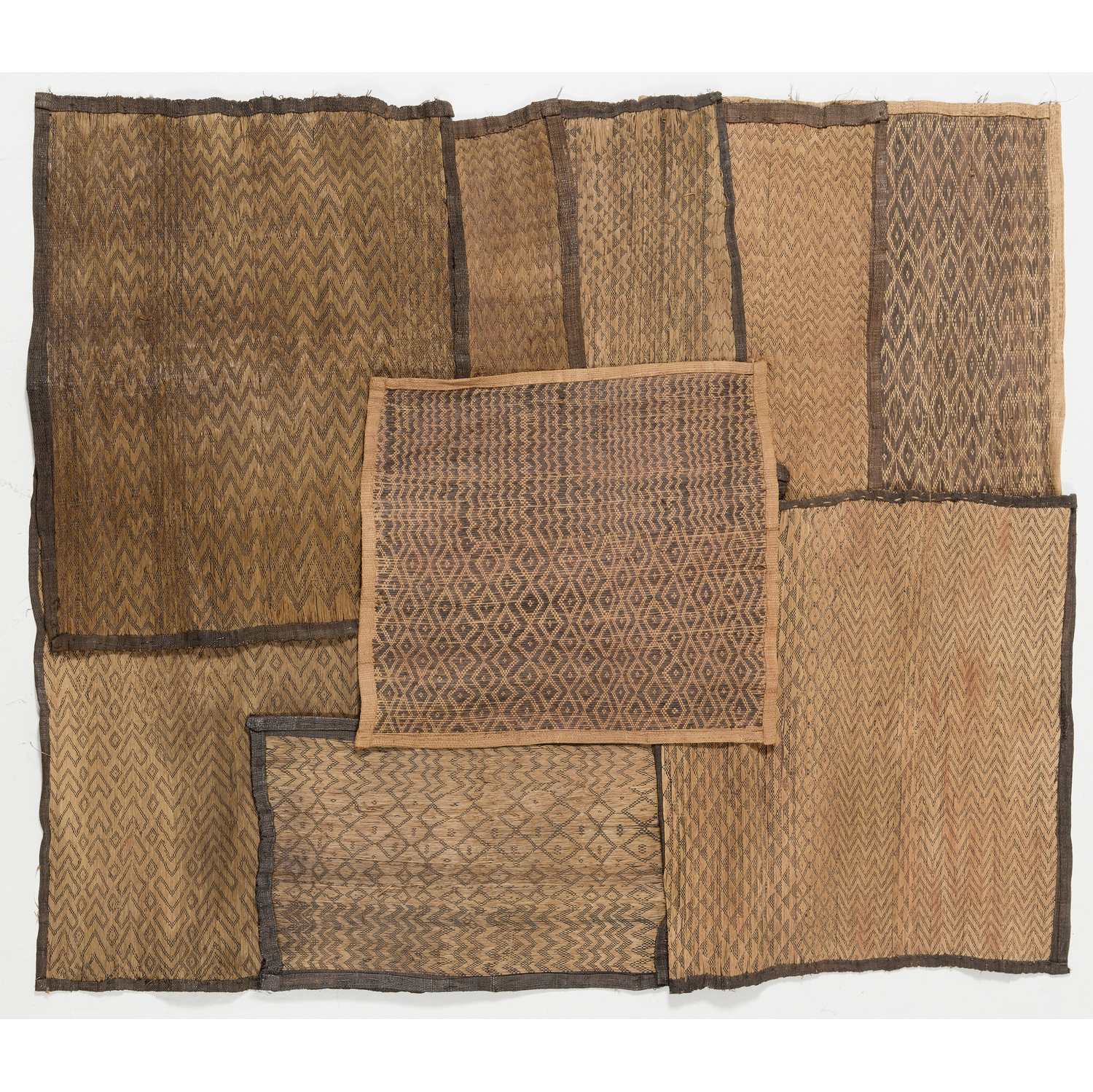 DUNGANDZI: Les Mubake de la Natte à coucher punu