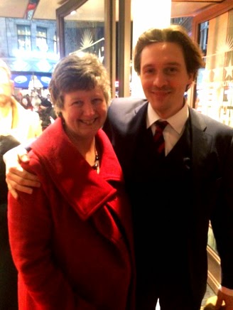 The David Oakes Fan Blog: Reasons why we love David- #1