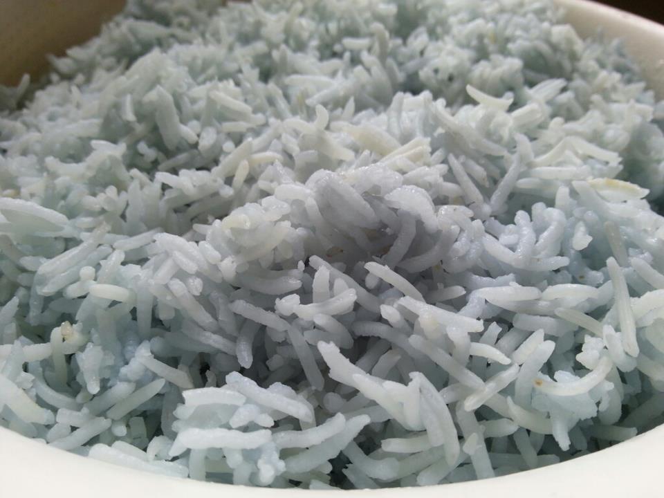 Hani's Kitchen: "Blue Pea" Flower Rice aka Nasi Bunga Telang