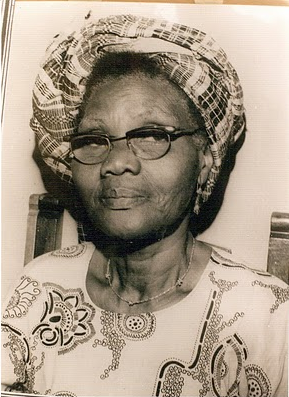HOW FUNMILAYO RANSOME KUTI EVICTED THE ALAKE OF EGBA LAND ...
