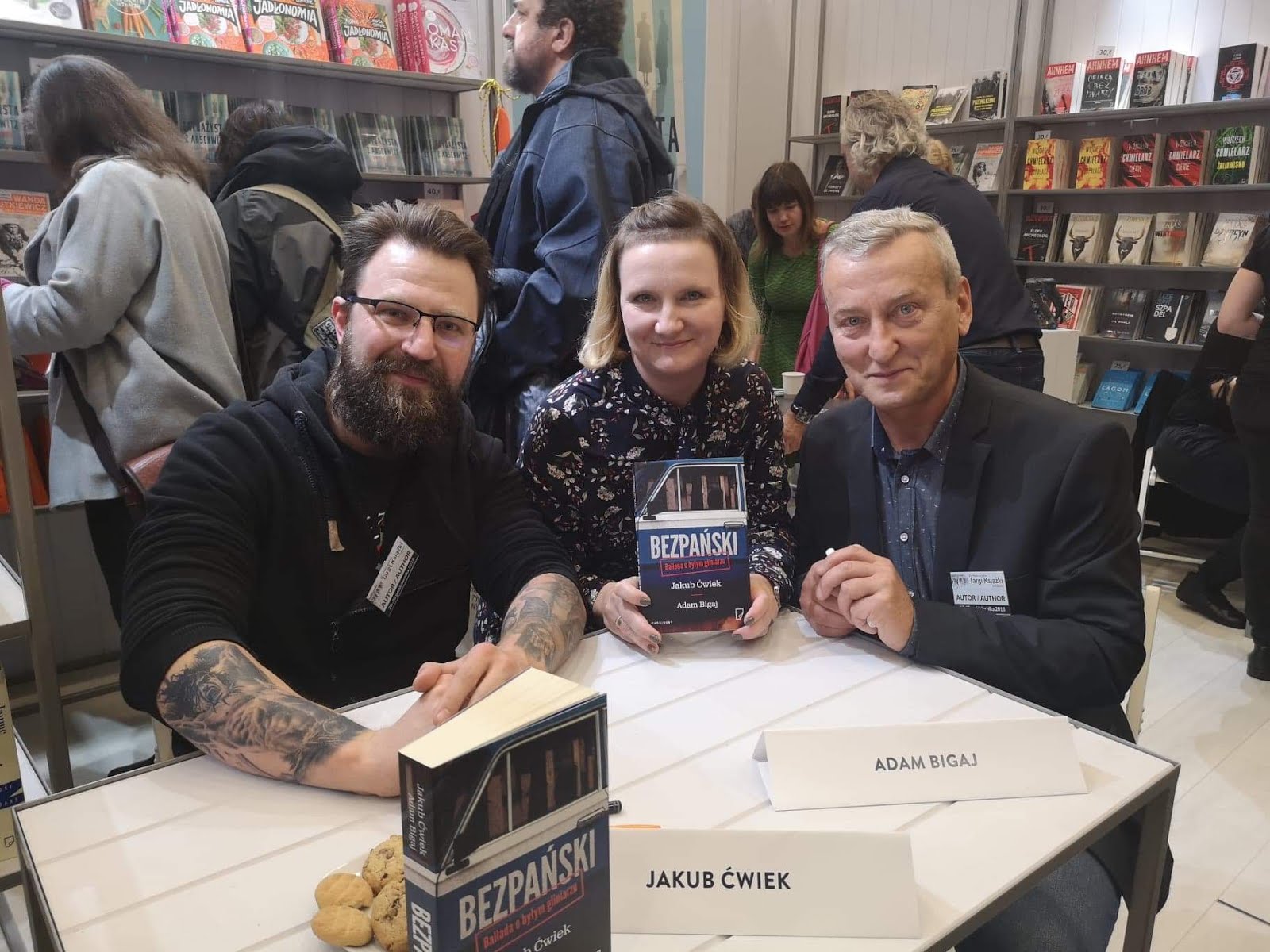 Relacja z 22 Międzynarodowych Targów Książki w Krakowie 25-28.10.2018 r ...