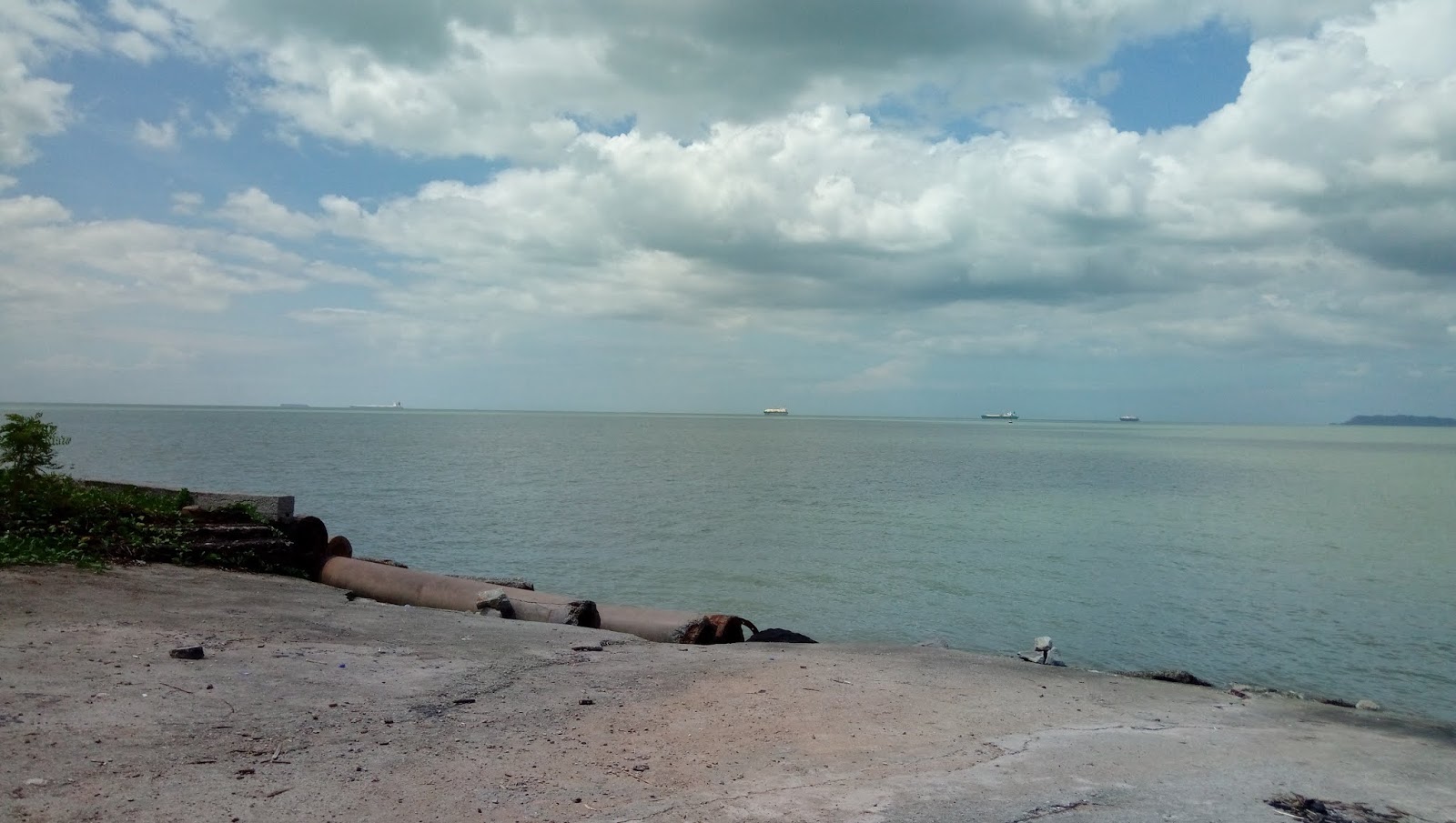 Restoran Terapung & Fort Supai, Kuala Linggi, Melaka