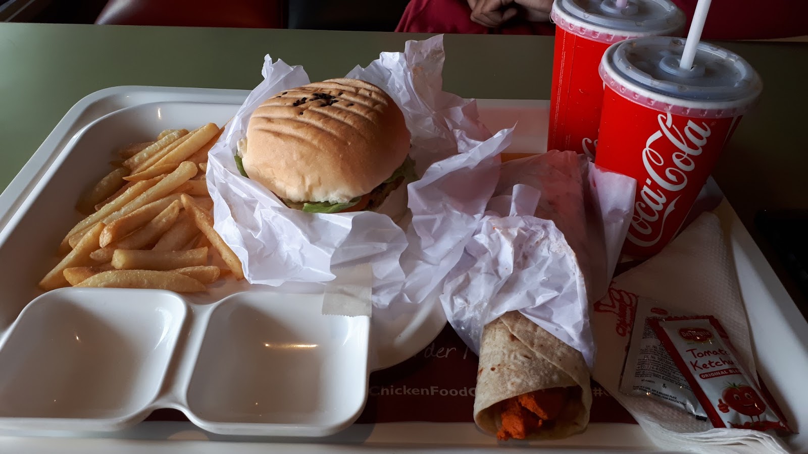 Panjim Darshan: CHICKEN FOOD COURT