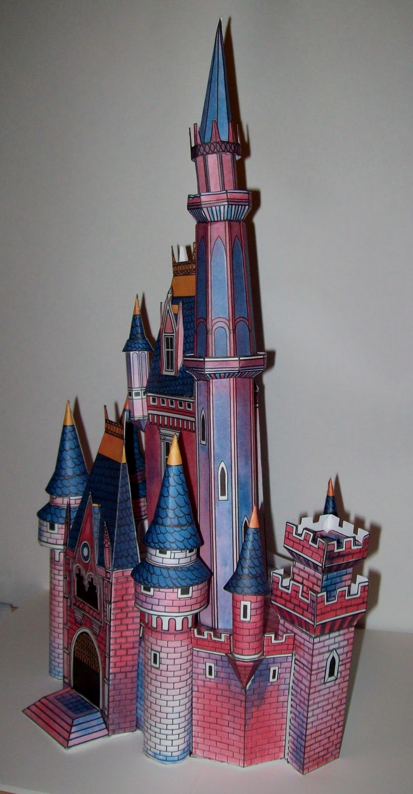 DickieRaye's Papercraft: Disney's Cinderella's Castle