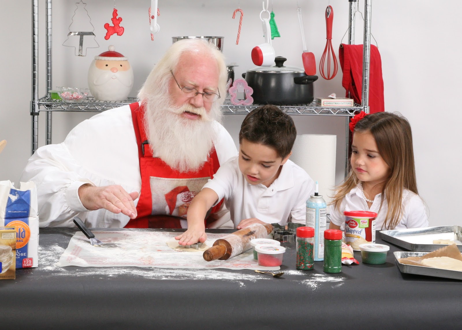 Southern Flair Photography: Santa is baking cookies with the kiddos!