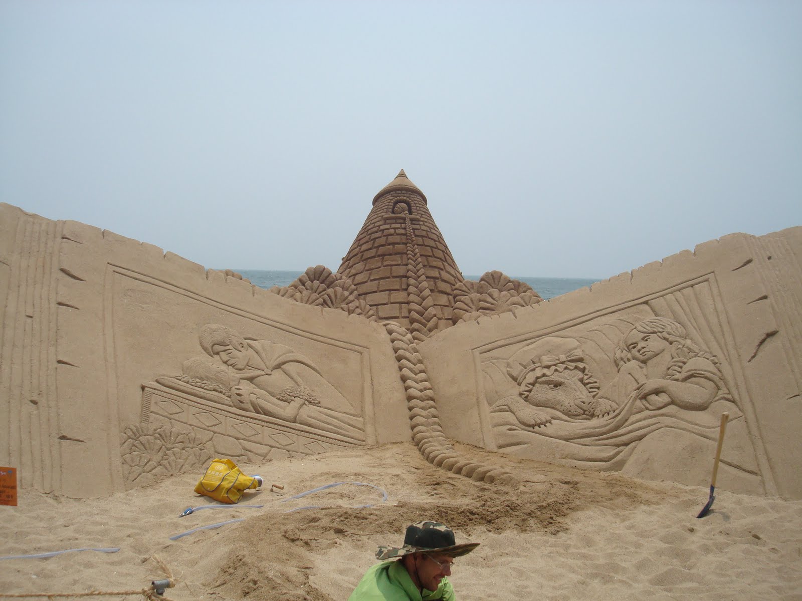 Scouse Kimchi: Scorpion Beard at the Sand Festival