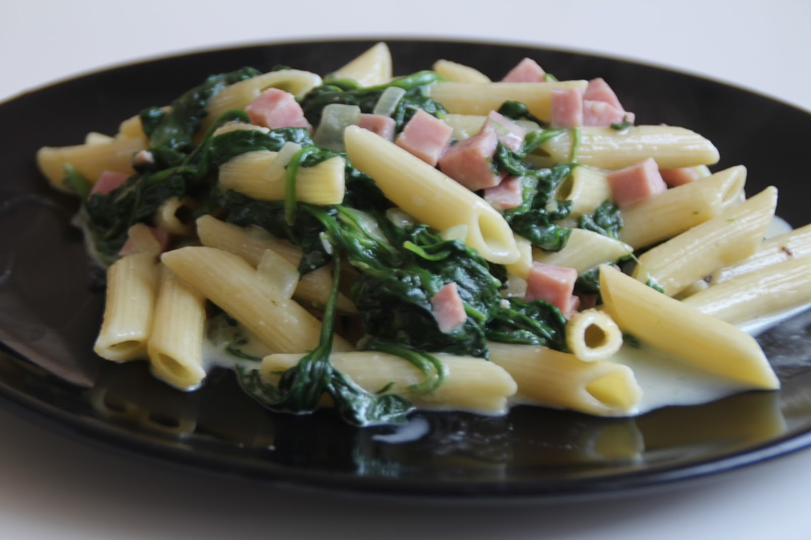 One teaspoon of passion: Pasta met spinazieroomsaus