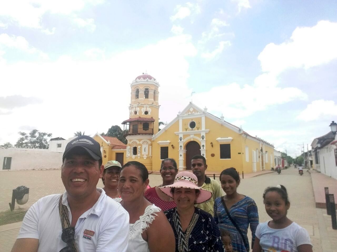 Mompox - Colombia: * PERFIL DEL AUTOR