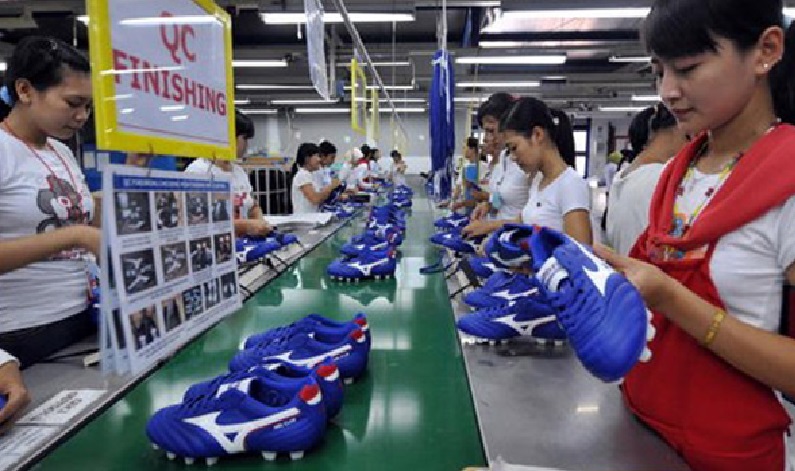 Wajah Suram Industri Sepatu Nasional di 2020 - KangMasroer.Com