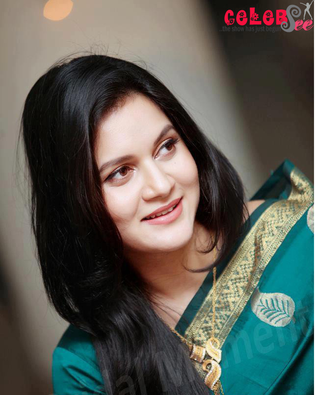 Cute Couple Tahsan And Mithila CelebSee BD CelebSee