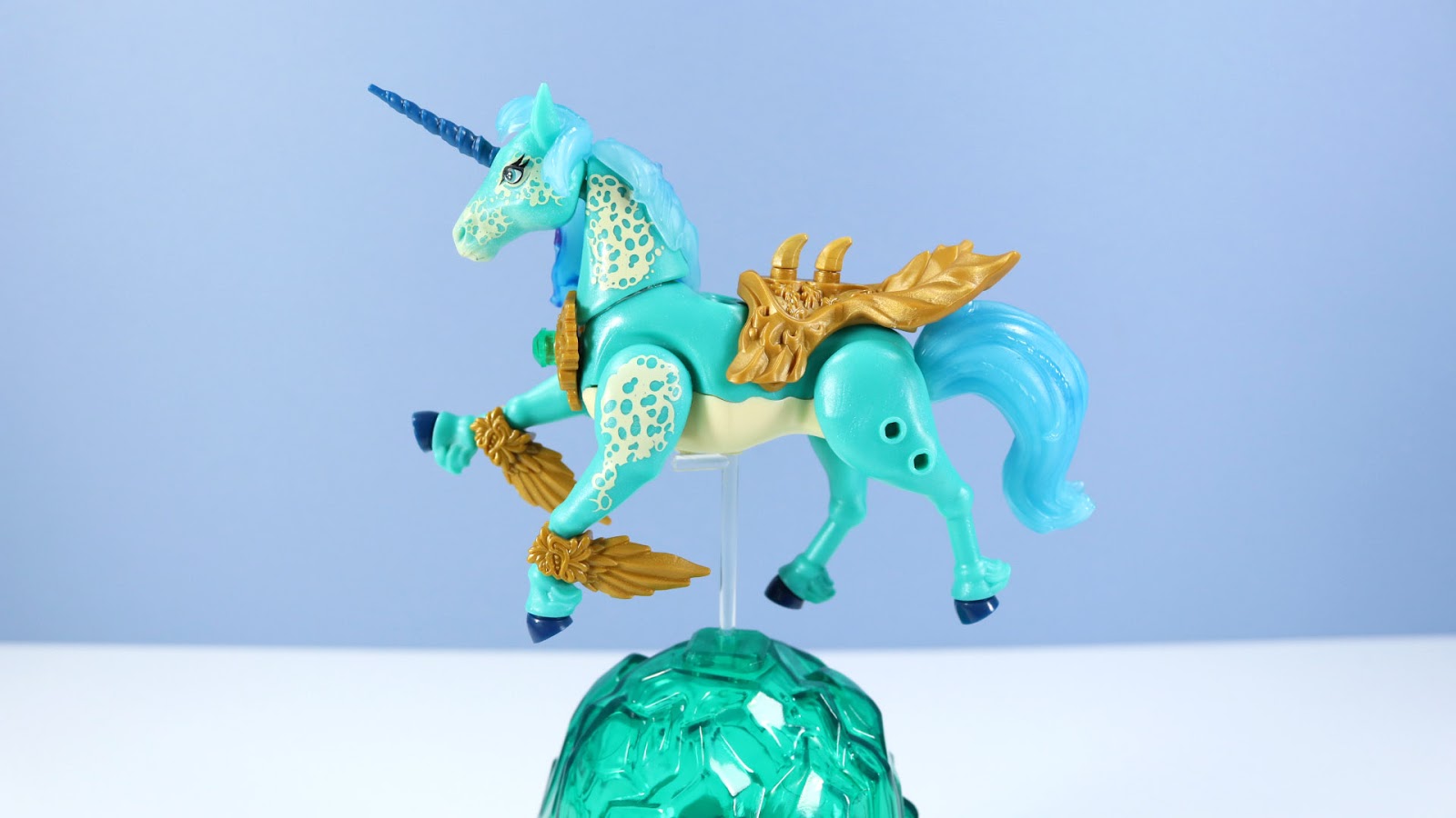 The Toy Museum: Crystal Creatures MEGA CONSTRUX Series 1 Slime Egg Toys ...