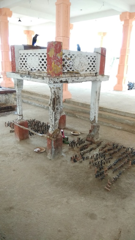 Tamilnadu Tourism: Saneeswara Bhagavan Temple, Kuchanur, Theni