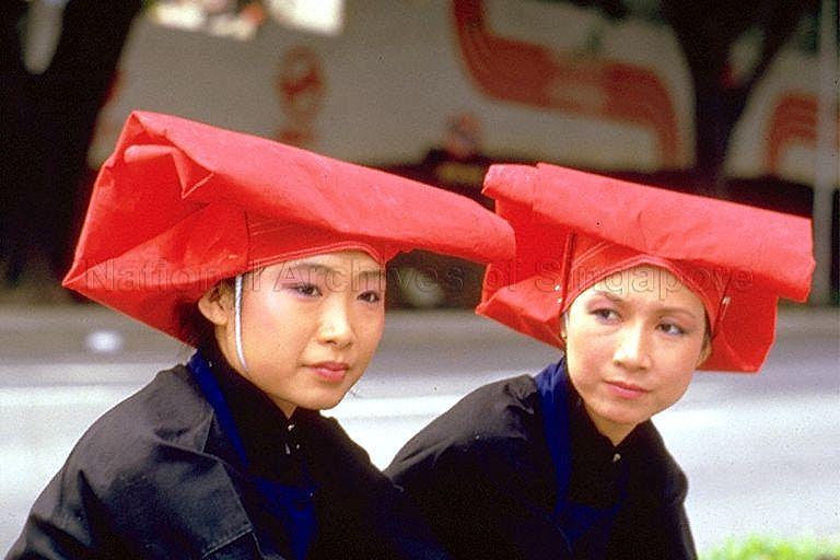 Samsui Chicken @ Keng Eng Kee Seafood. Legacy of Singapore's Samsui ...