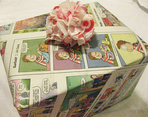 Green and Eco-Friendly Gift Wrapping Ideas - Recycling Center