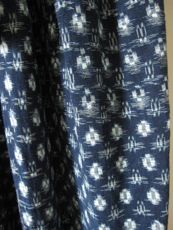 eine Saite: Beginning Ikat