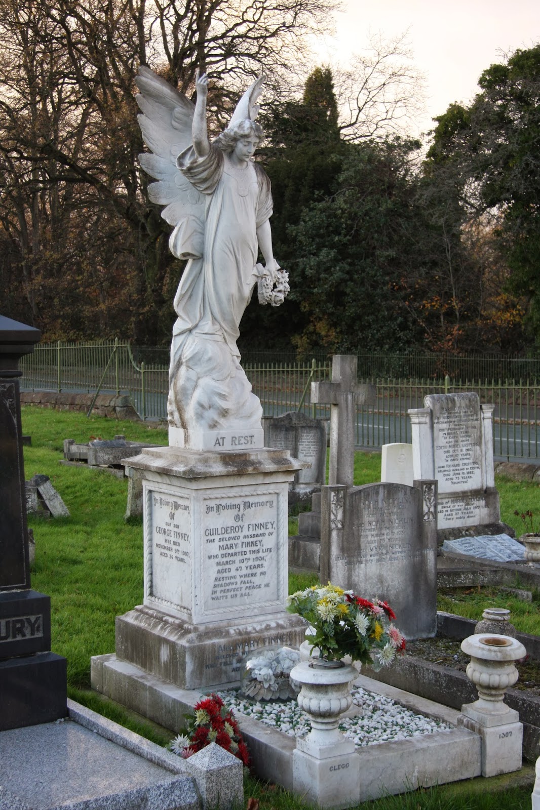 Overleigh Cemetery, Chester