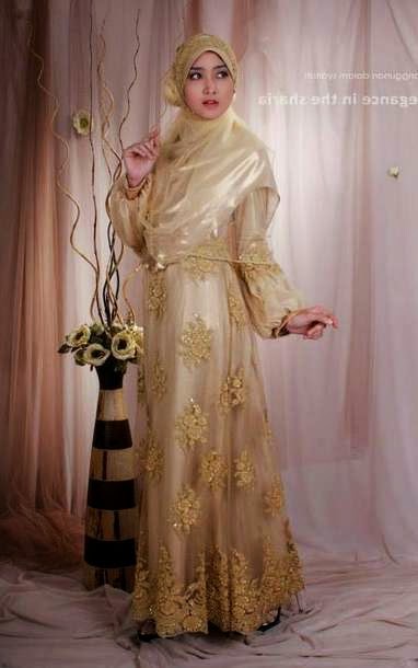 32 Model Terkini Gamis Kebaya Wisuda Modern