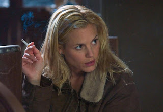 Fresh Cigarettes News: Actress Maria Bello has started smoking