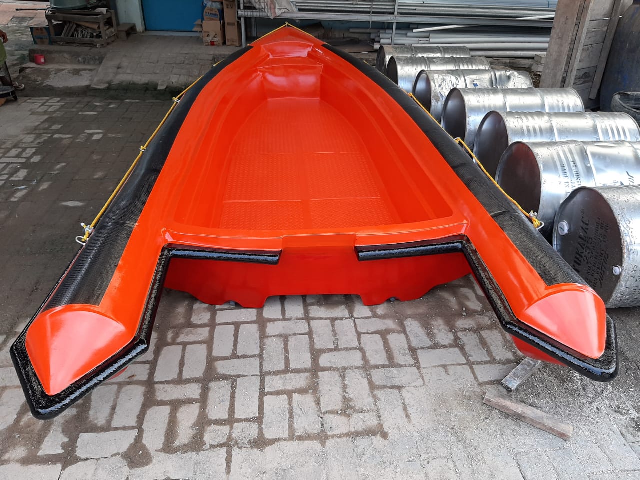 tangkisepiteng.com: Perahu Dayung Fiberglass