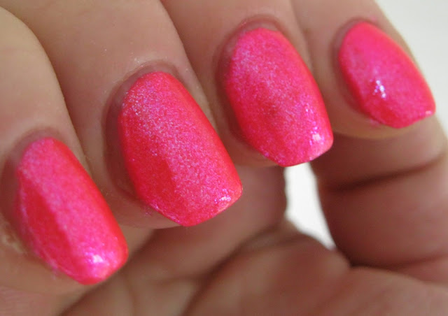 Lacquer Slacker Liz: Girly Bits Jelly Shoes and Zoya Lo