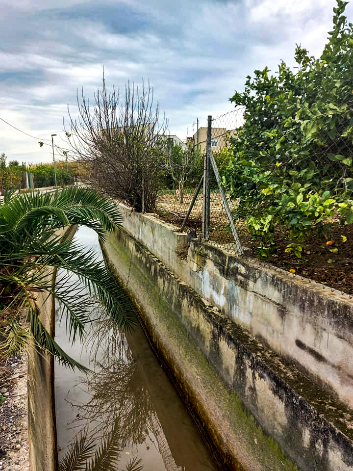 ¡ay maricarmen!: ACEQUIAS Y AZARBES /1 Benetúcer una acequia menor