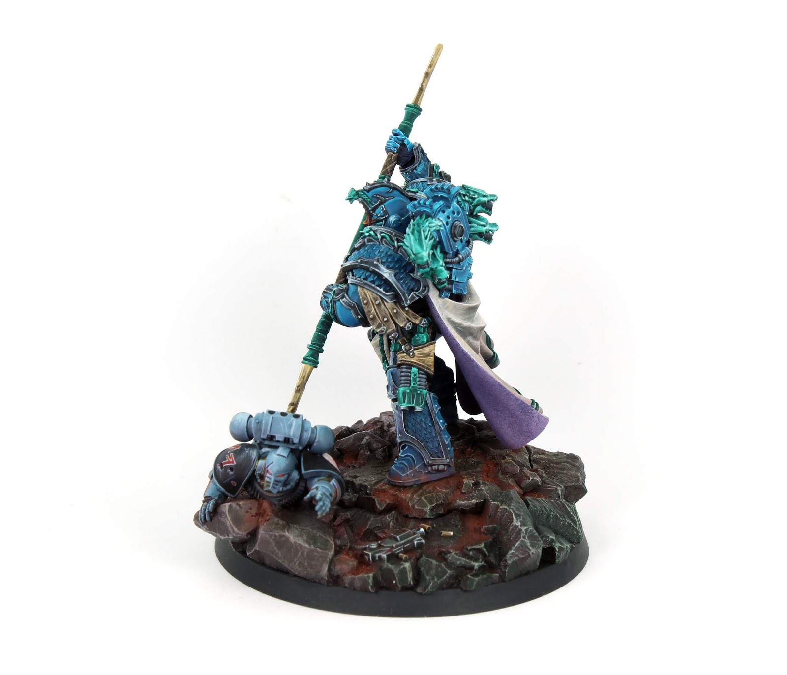Alpharius Primarca de la Legion Alpha