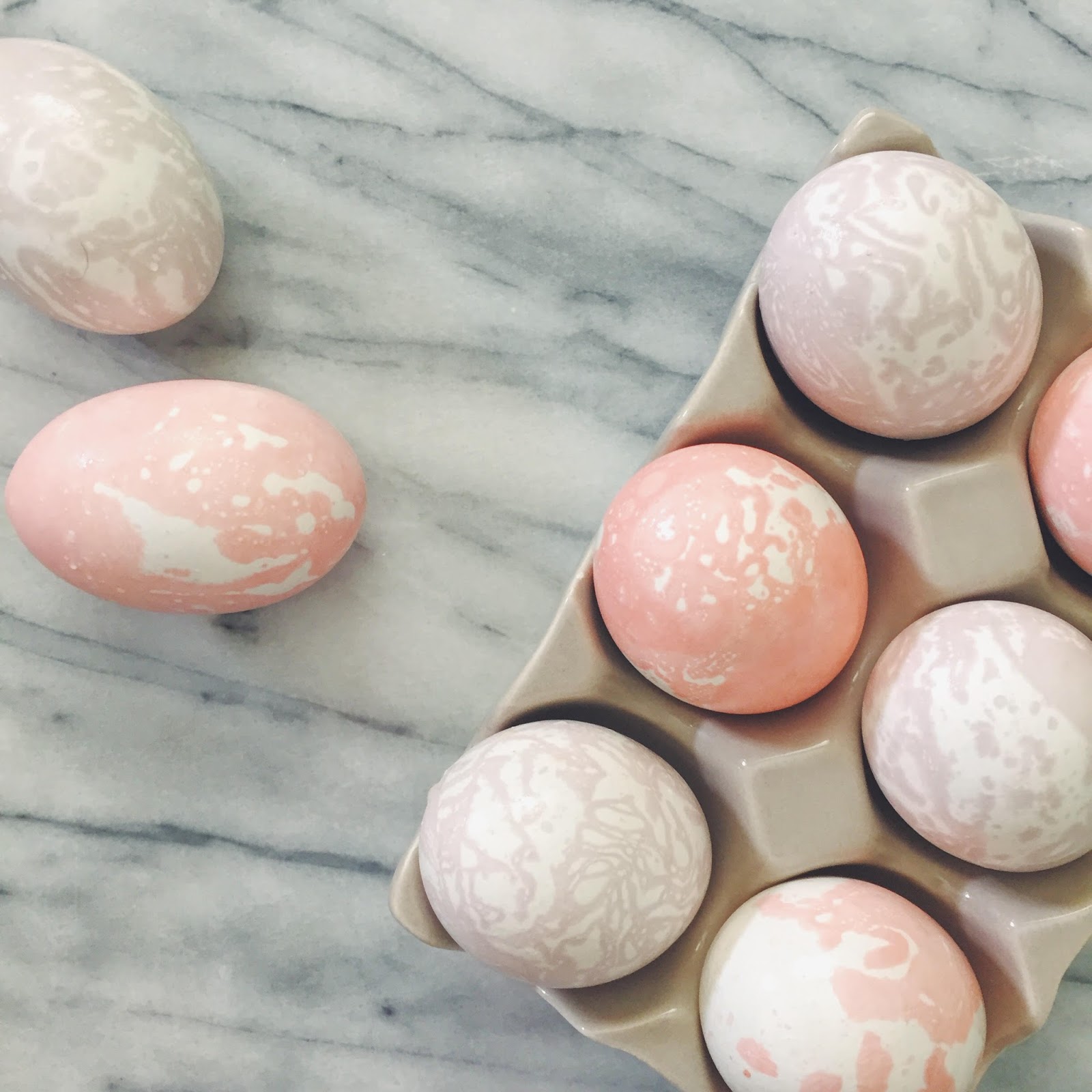 Barbell in the Kitchen: Marbled Eggs DIY