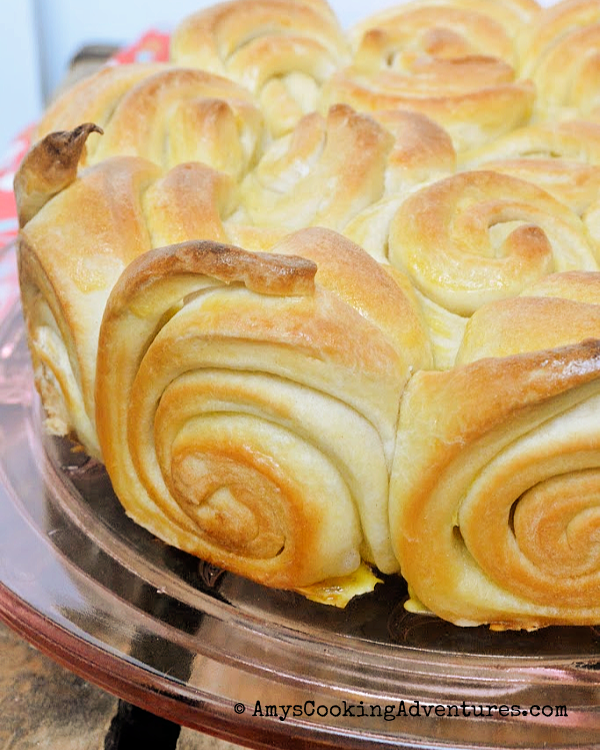 Koledna Pitka (Bulgarian Christmas Bread)