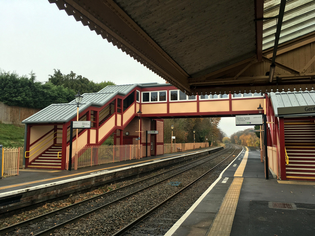 Calling at... British railway stations: Shirley (SRL)