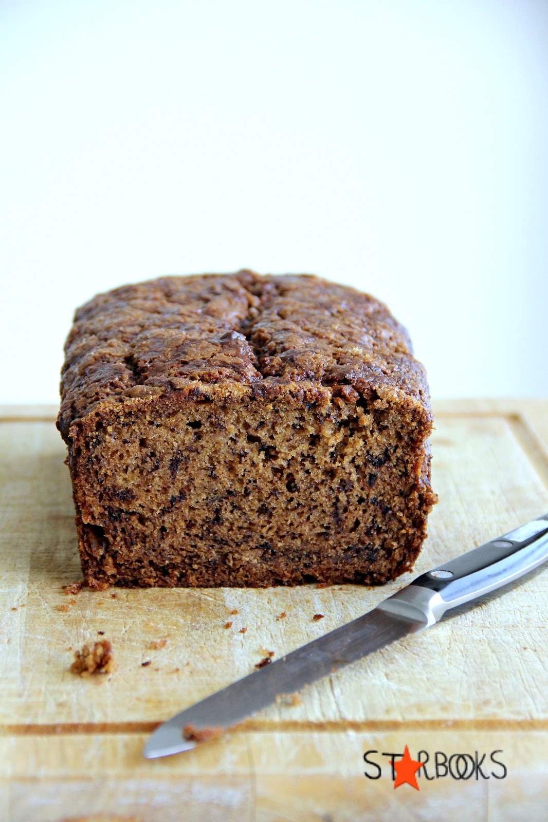 Starbooks WEIRD AND WONDERFUL BANANA CAKE starbooks-weird-and-wonderful-banana-cake
