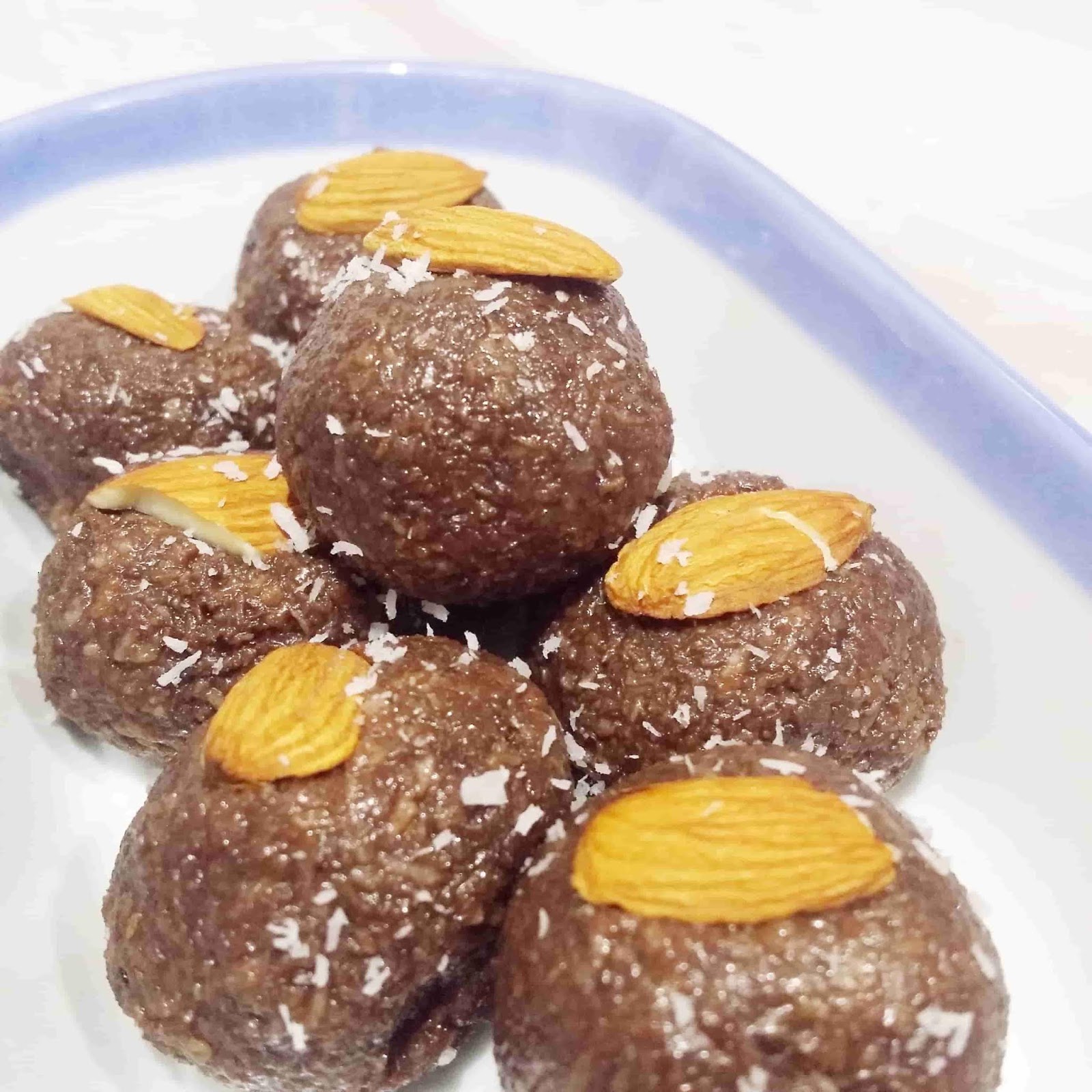 Coconut Choco Balls