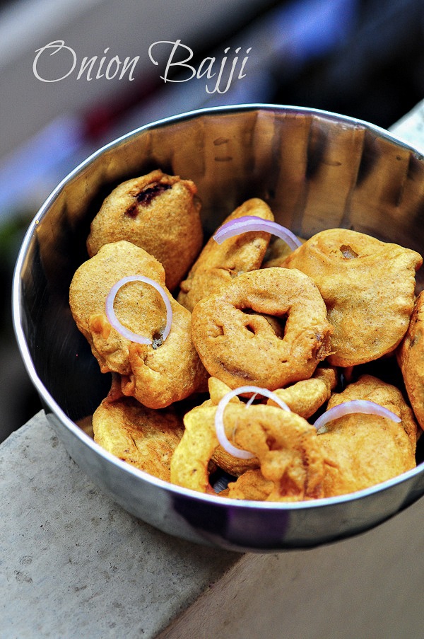 Pakistani Recipes: Vengaya Bajji-Onion Bajji-Ulli Bajji Recipe