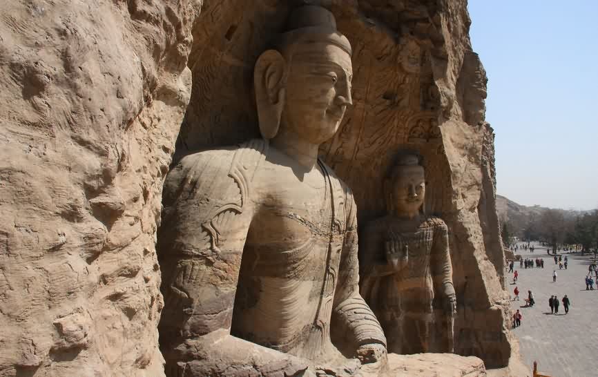 Yungang Grottoes Buddha statues in Datong China Caves Pictures - Neeshu.com