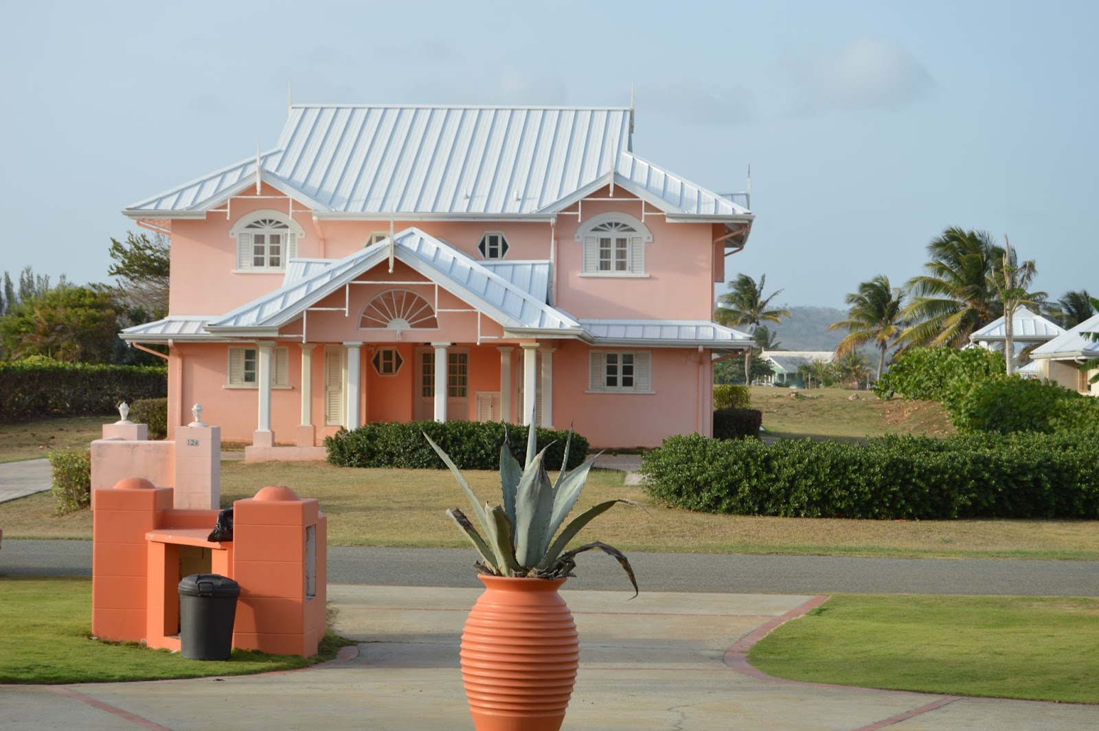 Beautiful Caribbean Homes - Martinis | Bikinis