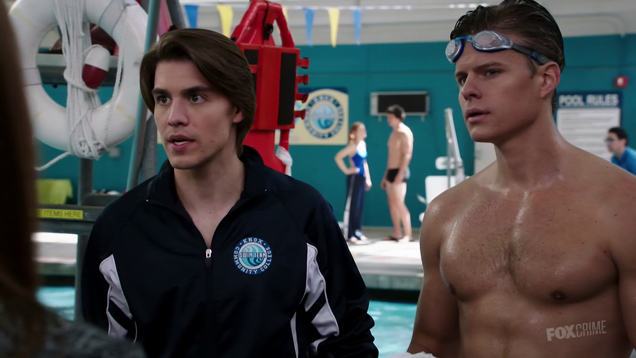 ausCAPS: Christian Gehring shirtless in Bones 9-23 "The Drama in the Queen"