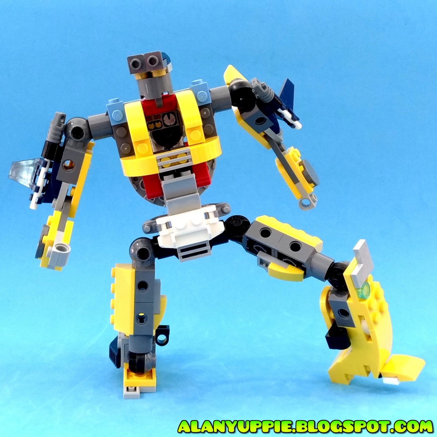 Alanyuppie's LEGO Transformers: Video Tutorial: Transformer Speedboat ...